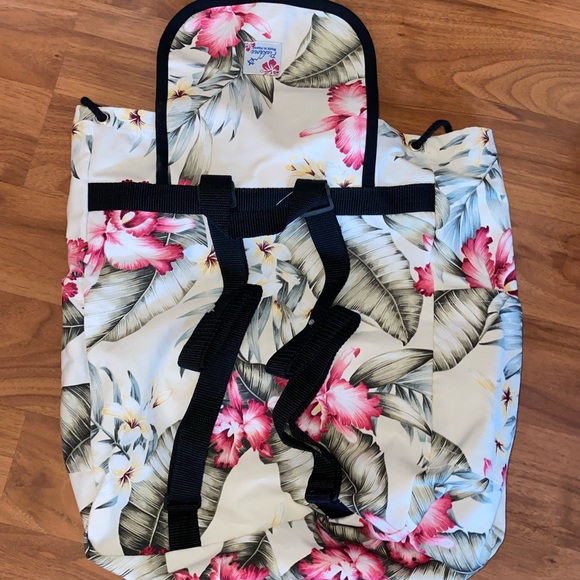 hawaii | Bags | Hawaiian Backpack Great Use For Travel School Gym Etc ...